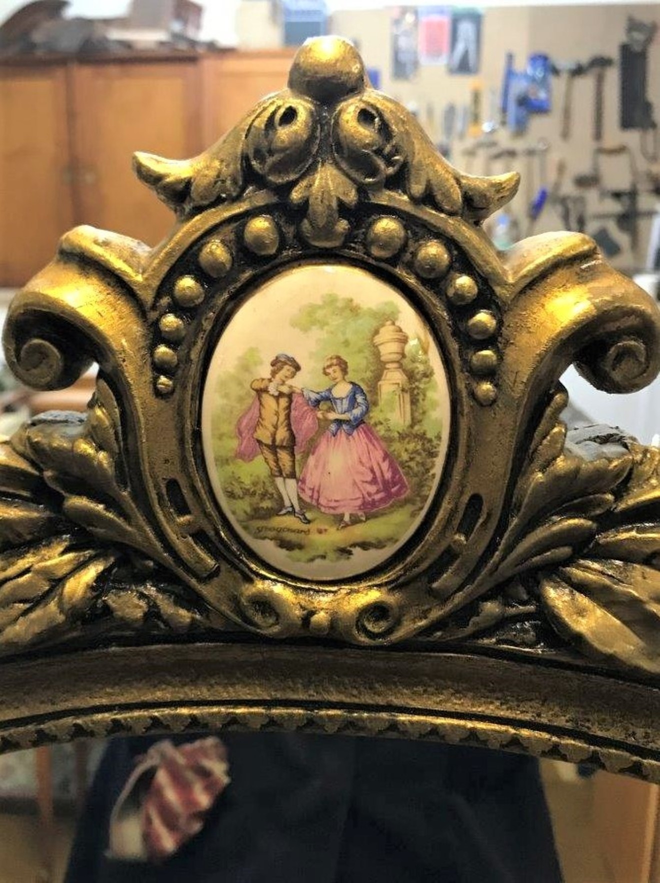 Cameo mirror store